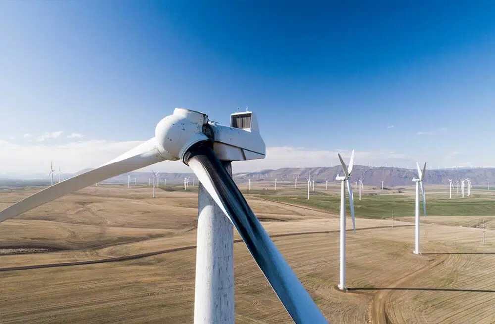Blade Root Gap Monitoring for Wind Turbines