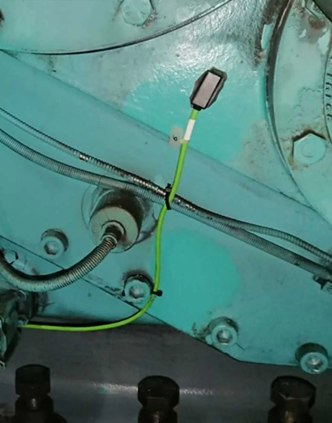 Drivetrain Condition Monitoring Systems for Wind Turbines